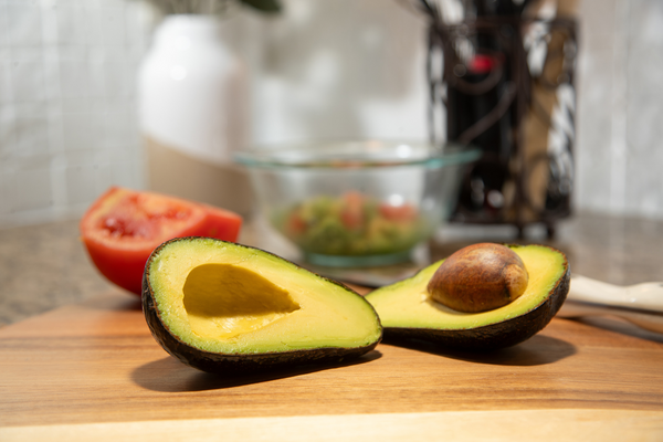 Luna UCR Avocado | College of Natural & Agricultural Sciences